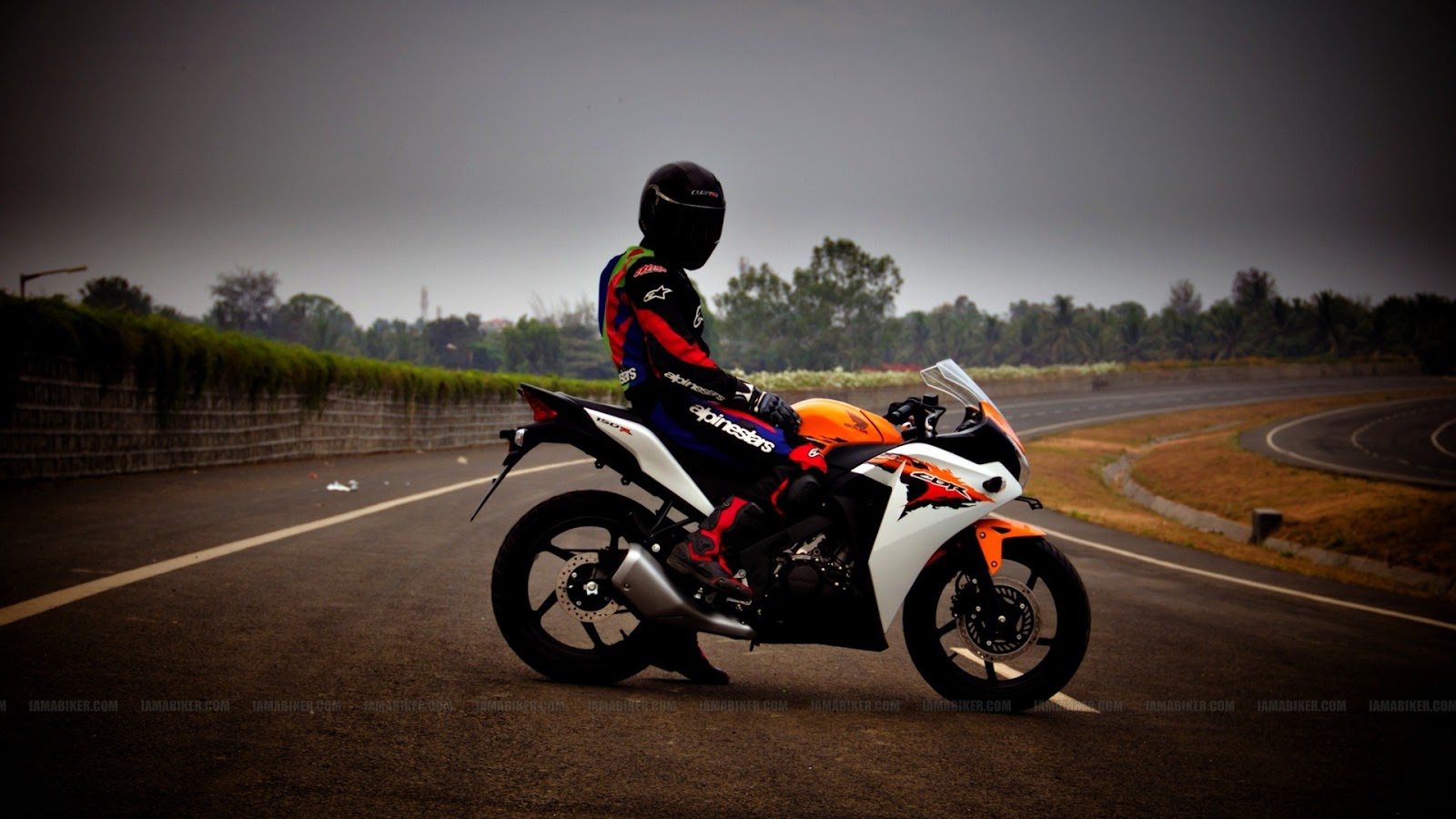Honda Cbr150r Wallpapers- WallpaperUse