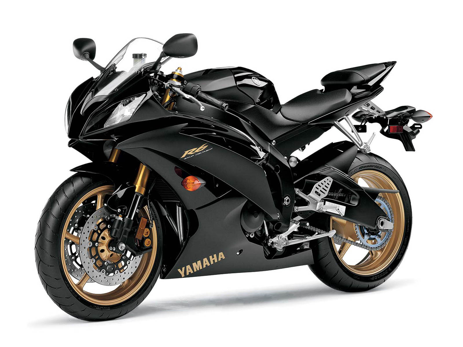 Yamaha R1 Black Price In India- WallpaperUse