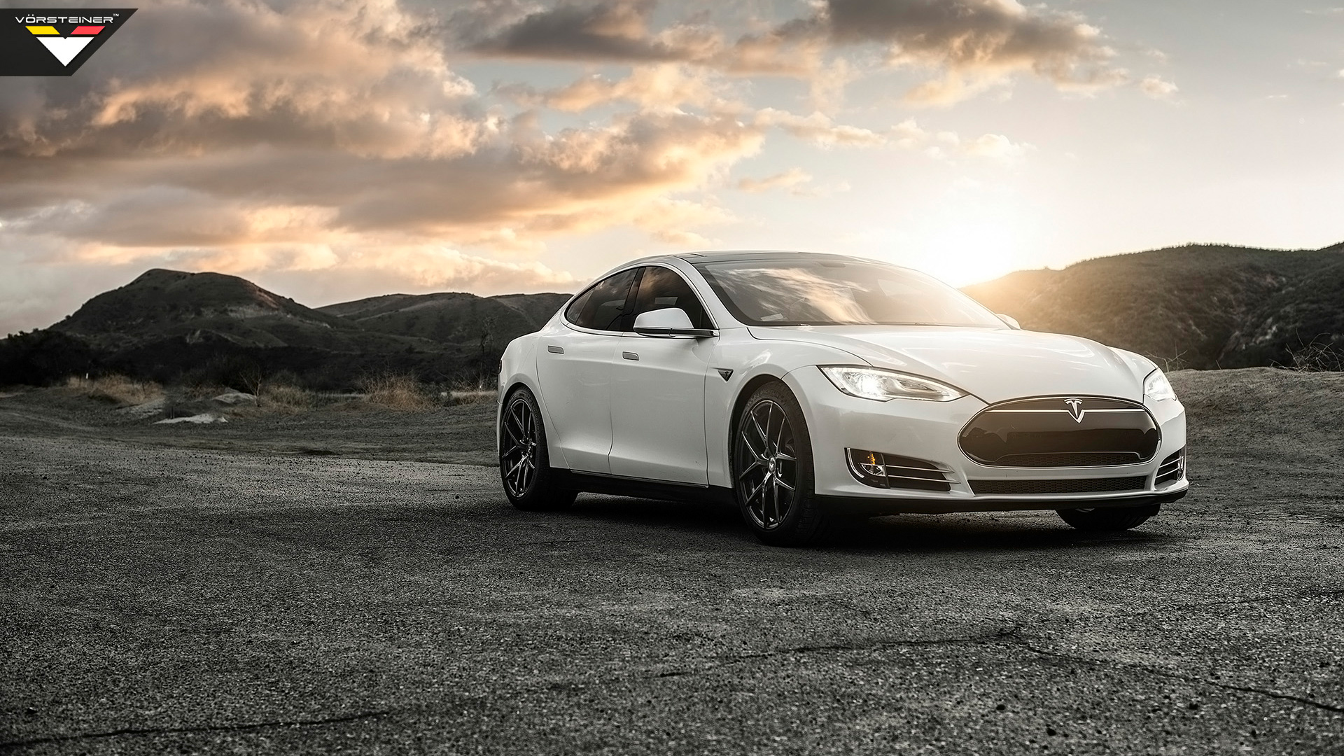 Tesla Wallpaper - Tesla Hd Background- WallpaperUse