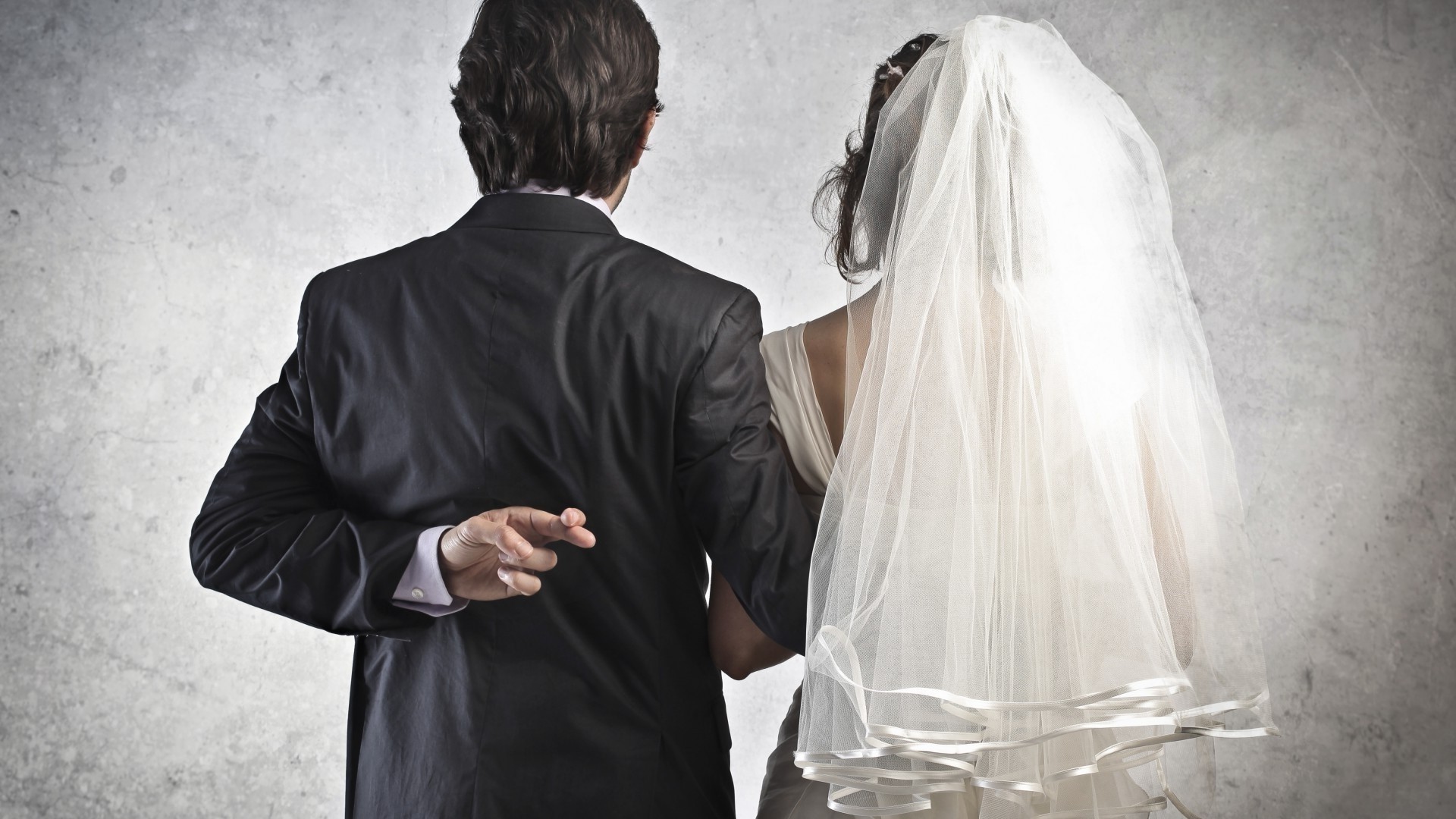 Wedding Wallpaper - Funny Wedding- WallpaperUse