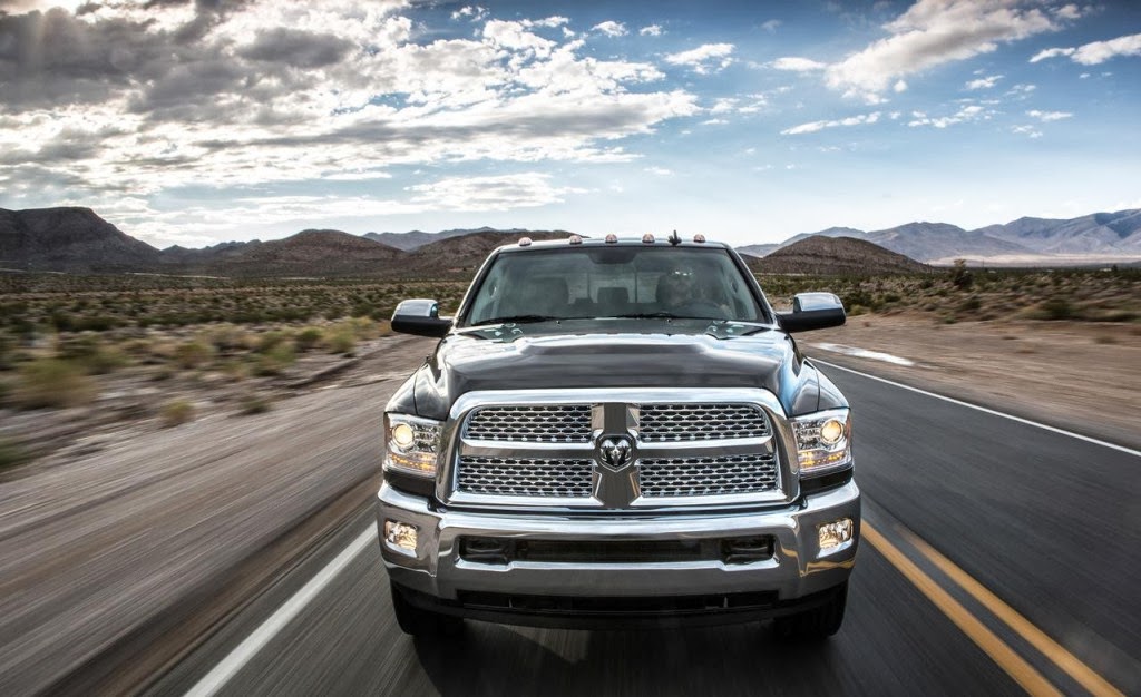 Ram 1500 Front End- WallpaperUse