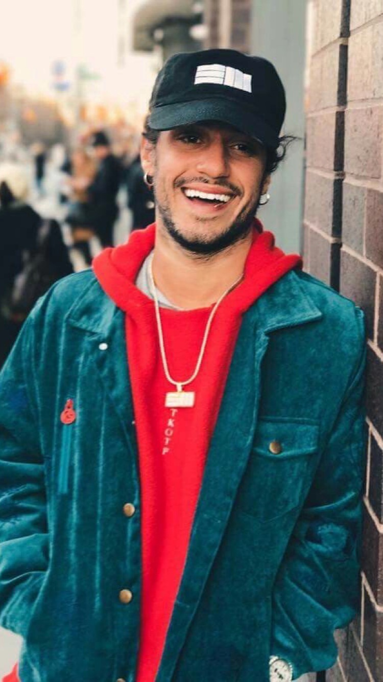 Russ Diemon- WallpaperUse