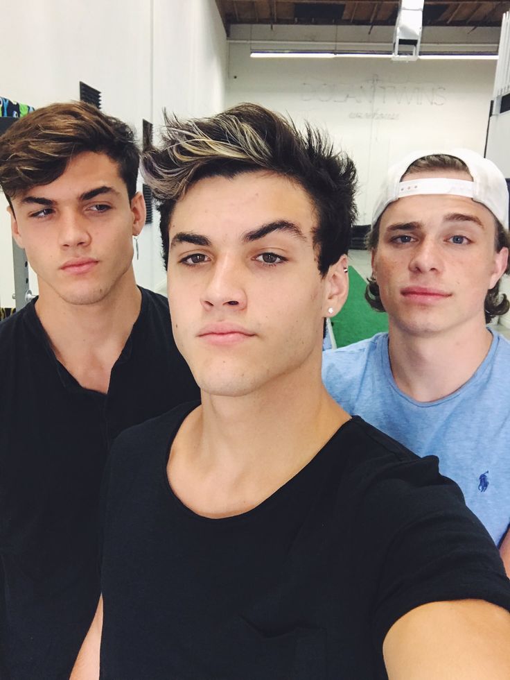 Grayson Dolan And Friends- WallpaperUse